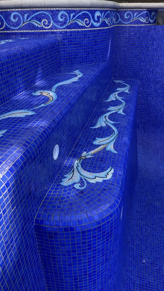 Radiant Pool Mosaic Designs: 5 Transformative Options